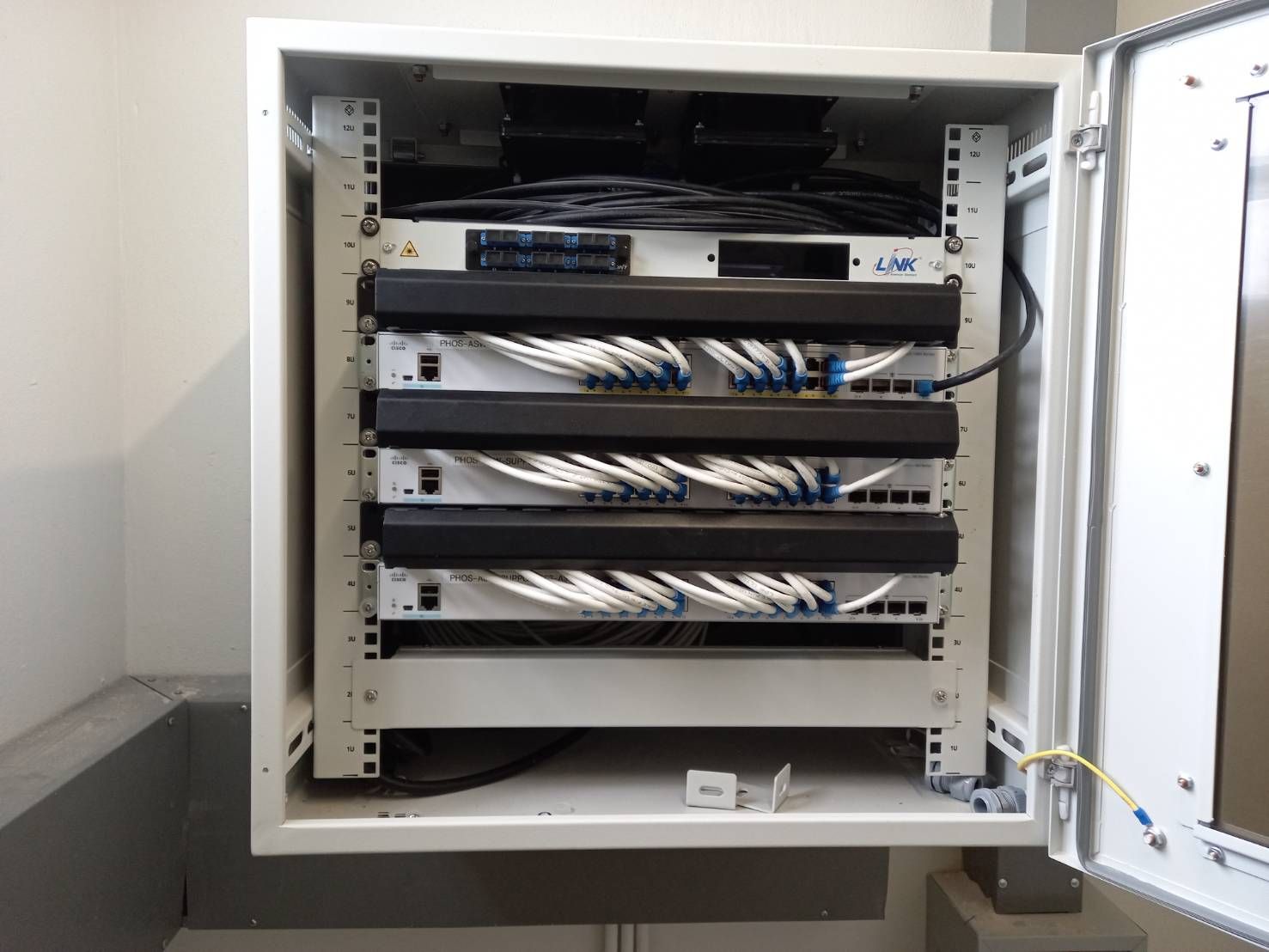 ติดตั้งระบบเครือข่ายอินเทอร์เน็ต อาคารสนับสนุน โรงพยาบาลแพร่ – VVS ...